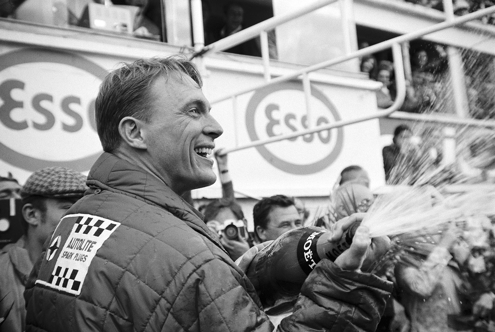 Racing legend Dan Gurney dies at age 86 | Rare Car Network